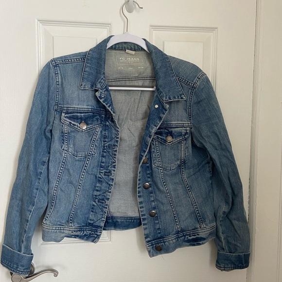 Madewell | Jackets & Coats | Cute Denim Jacket Easy Summer Staple ...